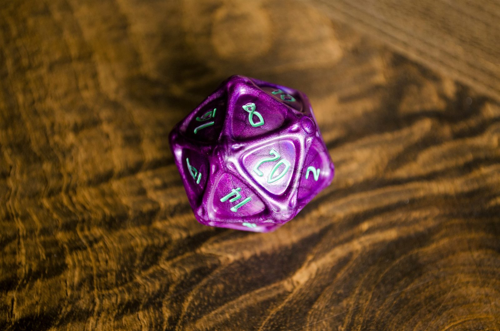 Polyhero Dice Review: Wizard Dice + d20 Wizard’s Hat – DropTheDie